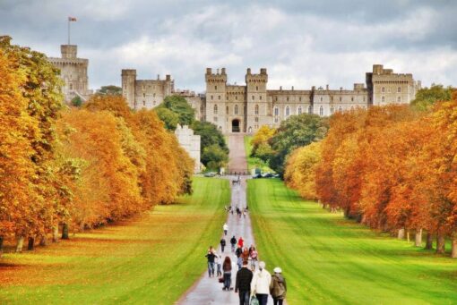 The Ghost of Anne Boleyn - The Most Well Travelled Ghost in Britain ...