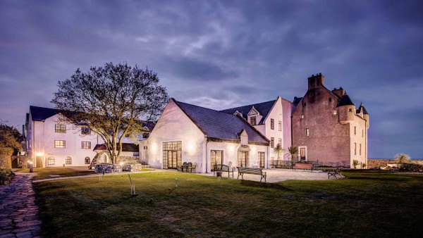 The 12 Most Haunted Places in the UK | Haunted Rooms®