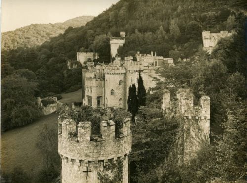 The 12 Most Haunted Castles in Wales | Haunted Rooms®