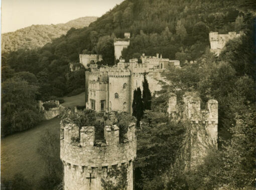 The 12 Most Haunted Castles in Wales | Haunted Rooms®